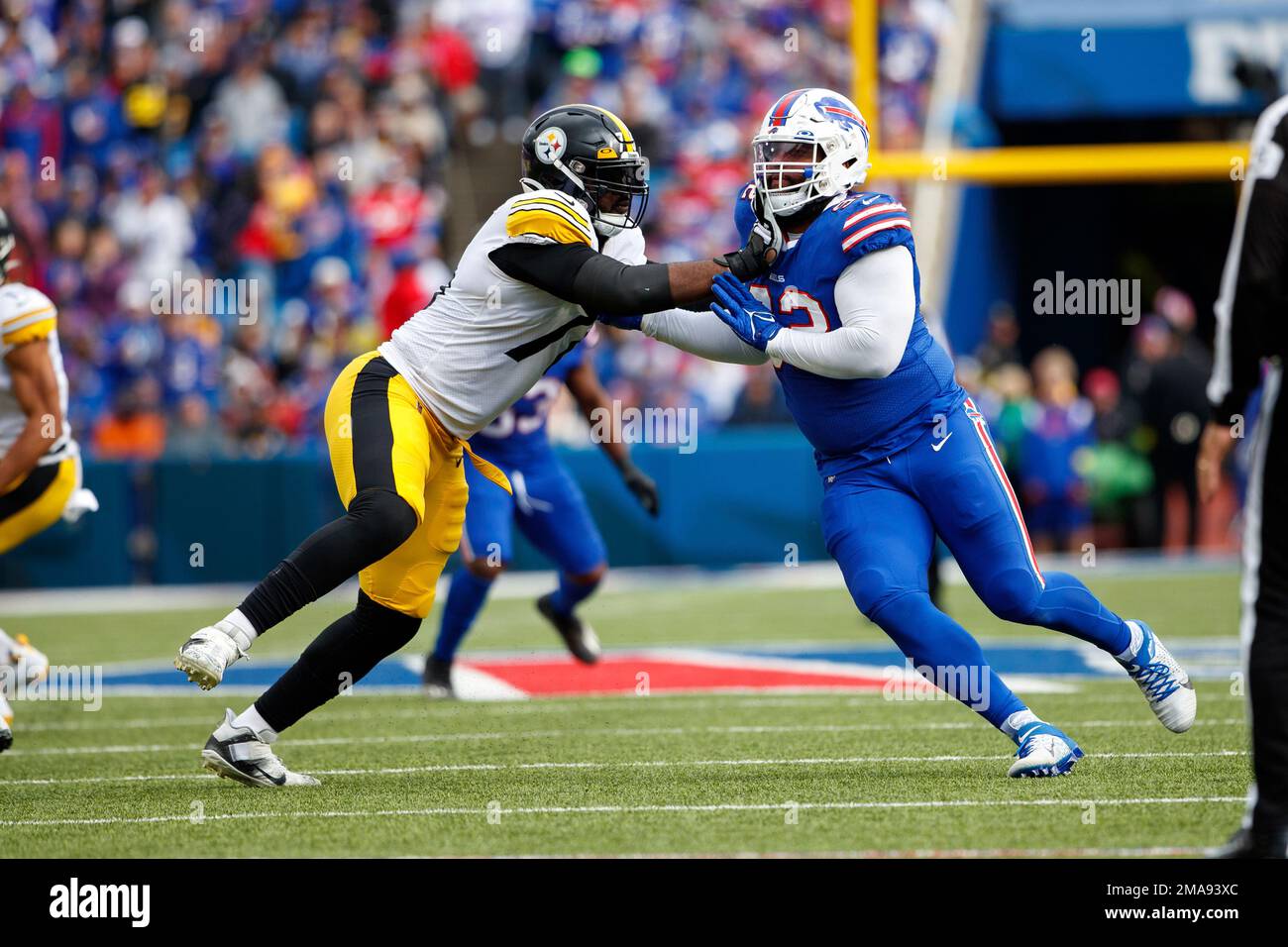 Pittsburgh Steelers offensive tackle Chukwuma Okorafor (76) blocks ...