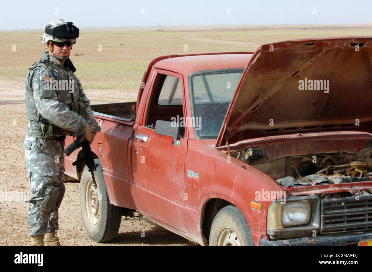 060416-A-6365W-114. Subject Operation/Series: IRAQI FREEDOM Base ...