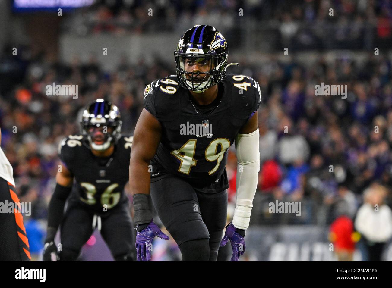 Baltimore Ravens linebacker Brandon Copeland (49) gets in position ...