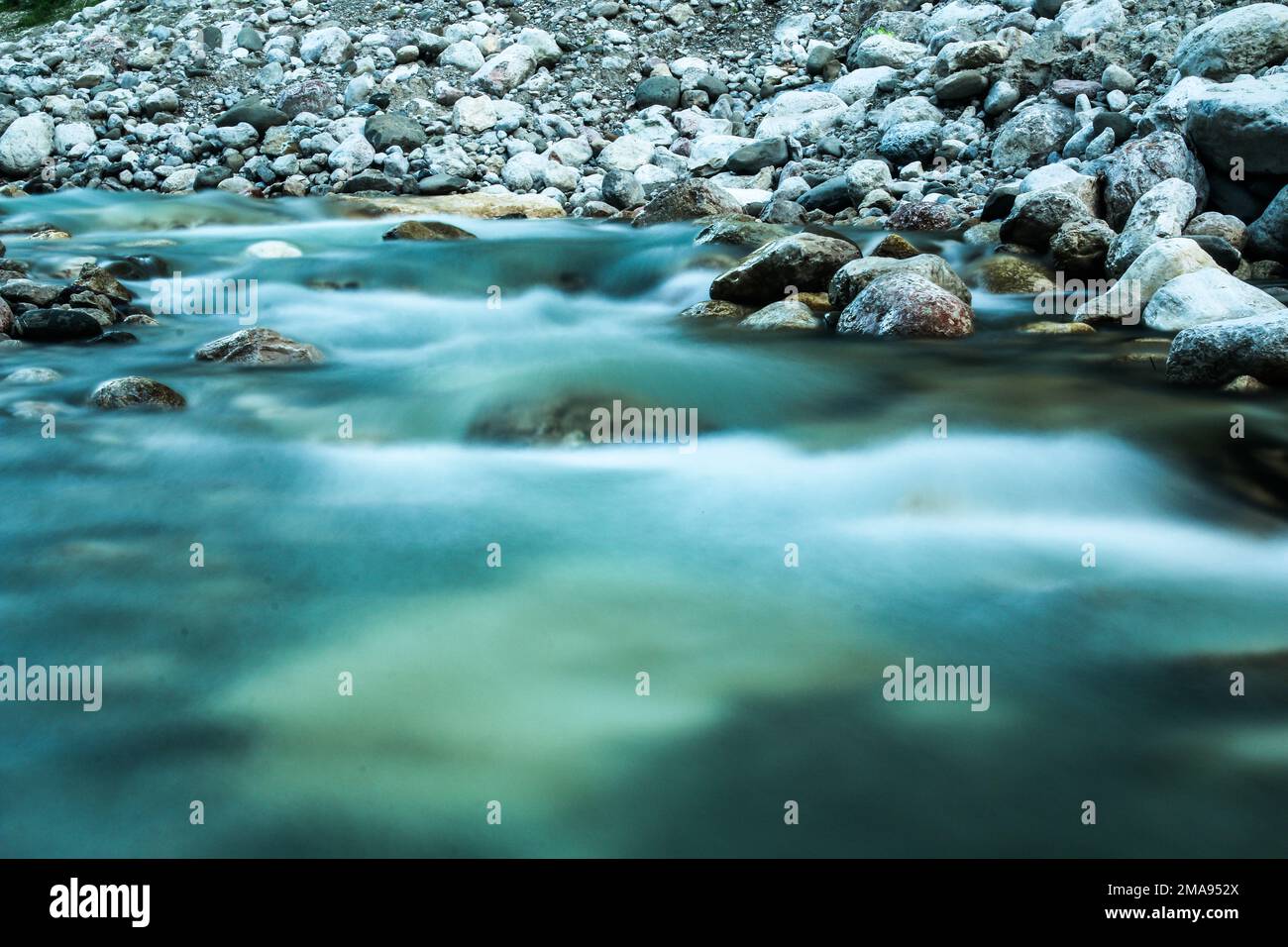 Water still and rising Stock Photo - Alamy