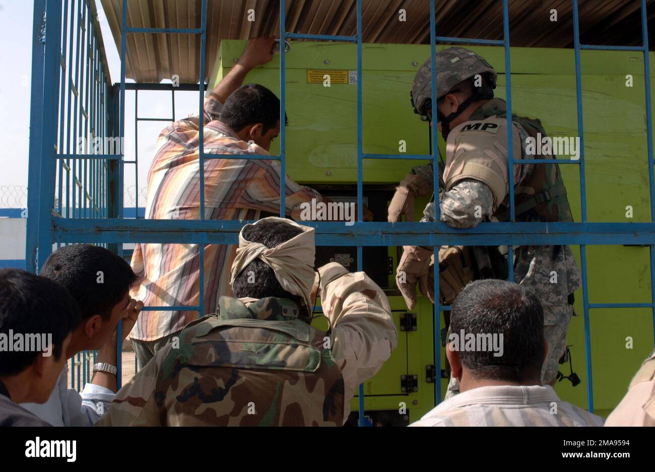 060417-A-6311S-016. Base: Mahmudiya Country: Iraq (IRQ) Scene Major ...