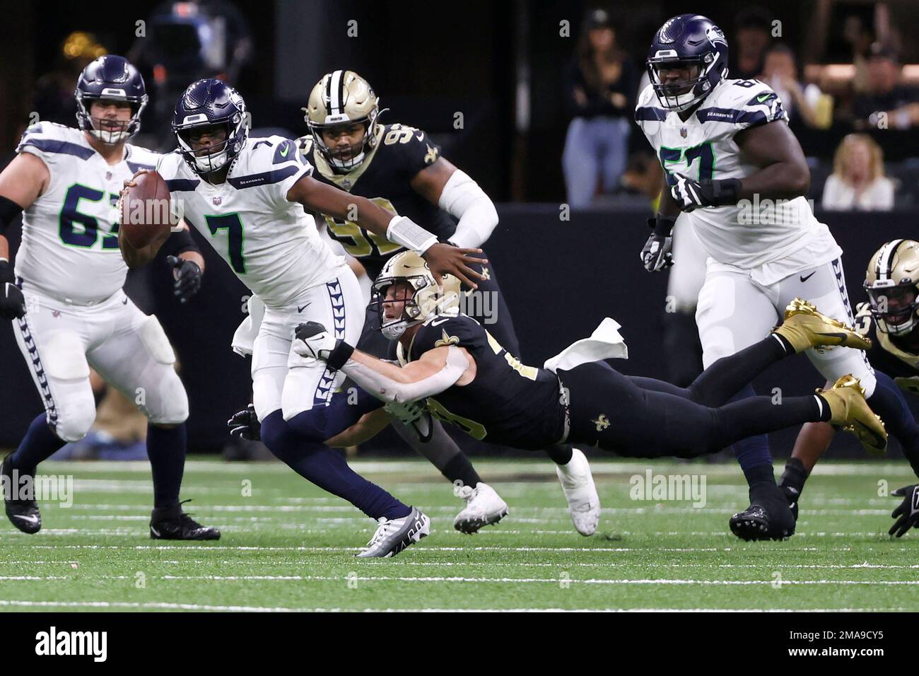 New Orleans Saints linebacker Pete Werner tackles Seattle Seahawks ...