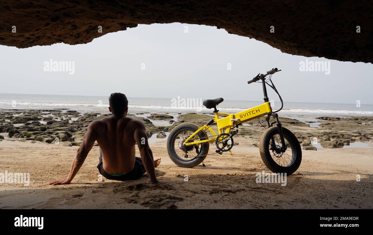 Single mountain bike rider on E bike Stock Photo - Alamy