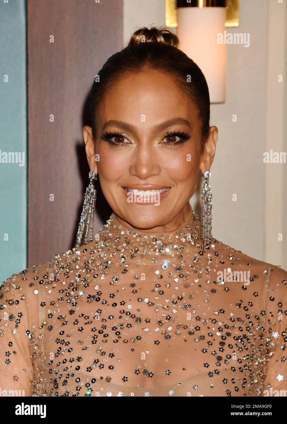 HOLLYWOOD, CA - JANUARY 18: Jennifer Lopez attends the Los Angeles ...