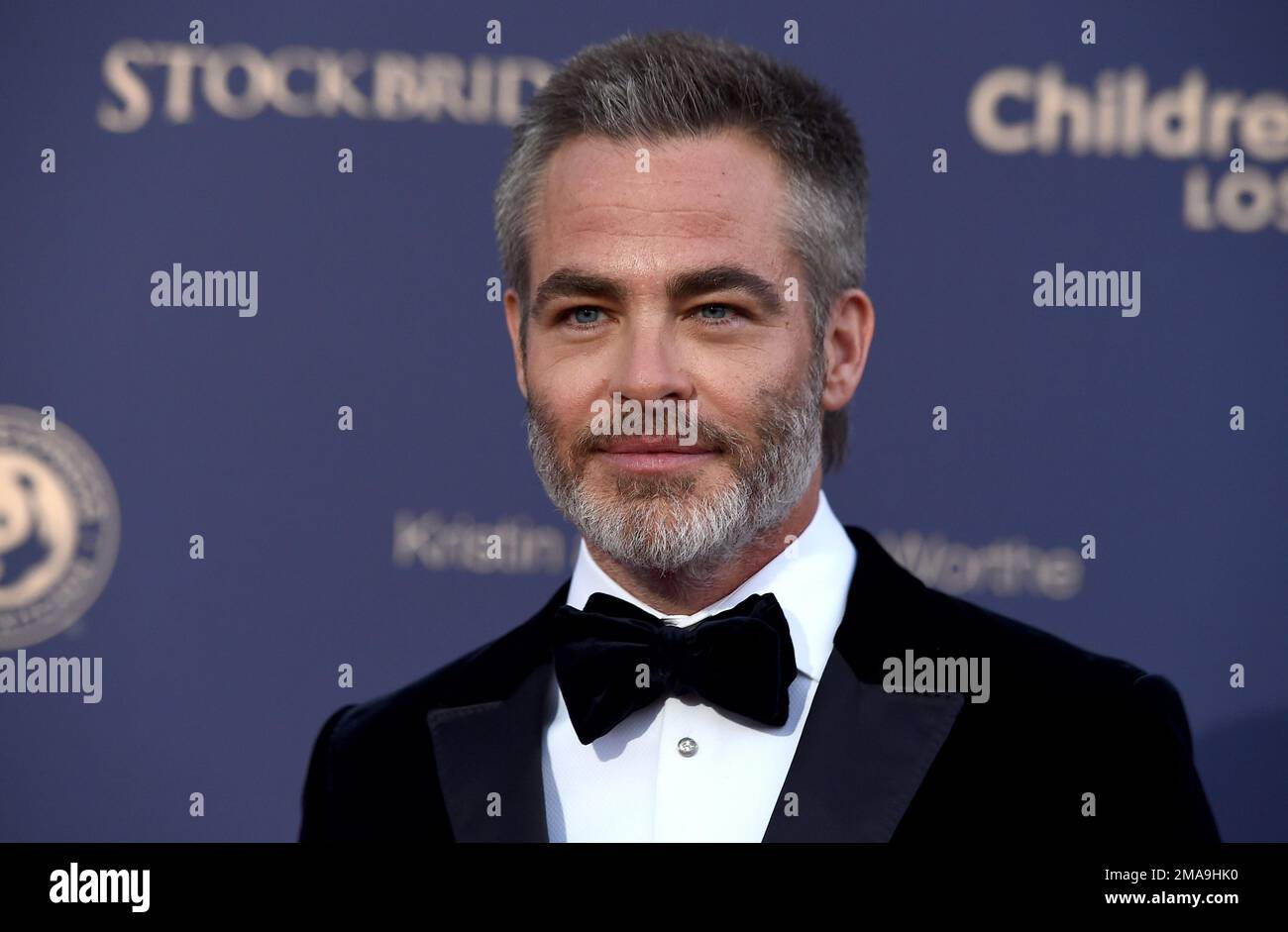 Chris Pine arrives at the 2022 Children's Hospital Los Angeles Gala ...