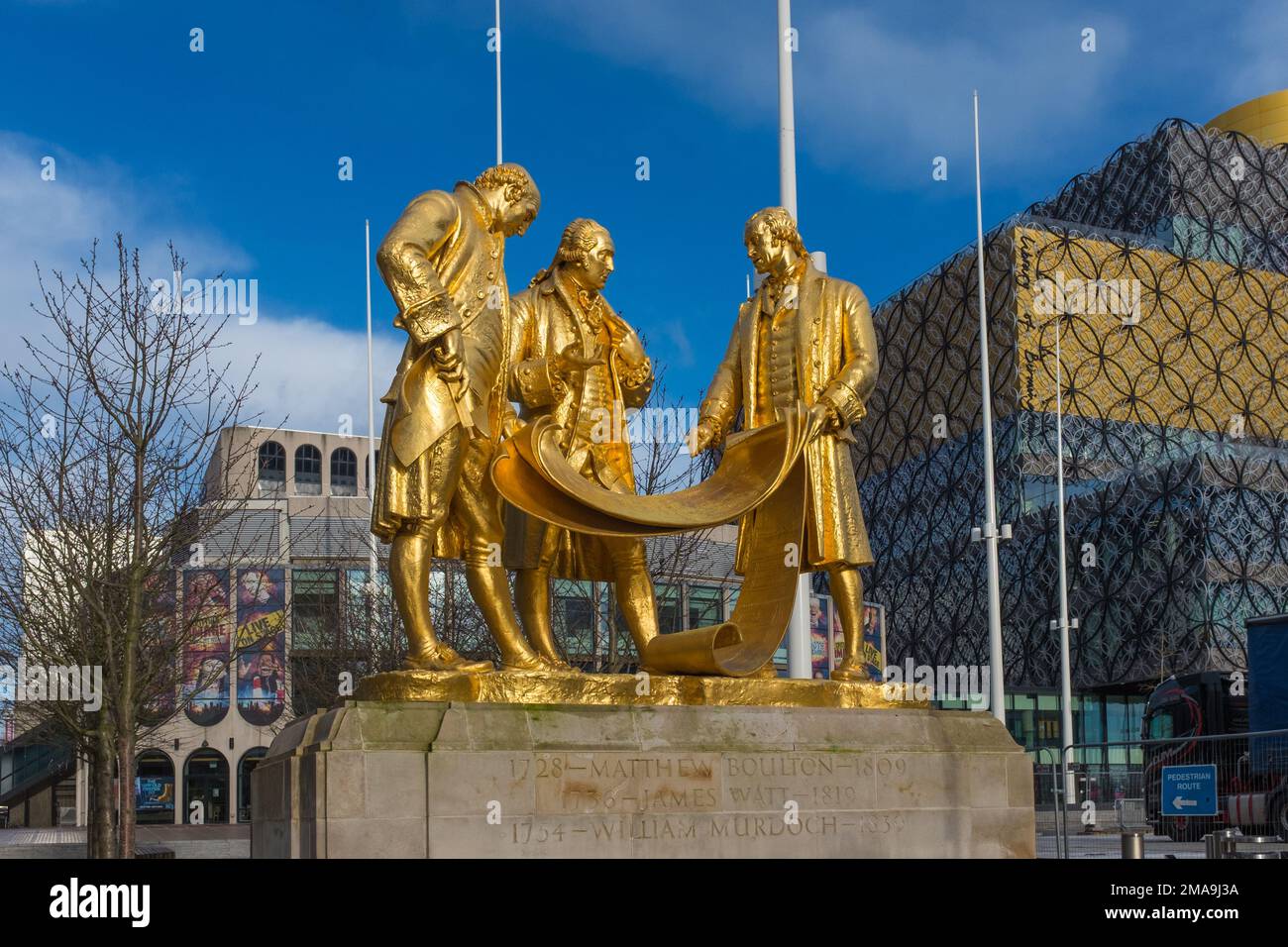 Birmingham broad street statue hi-res stock photography and images - Alamy
