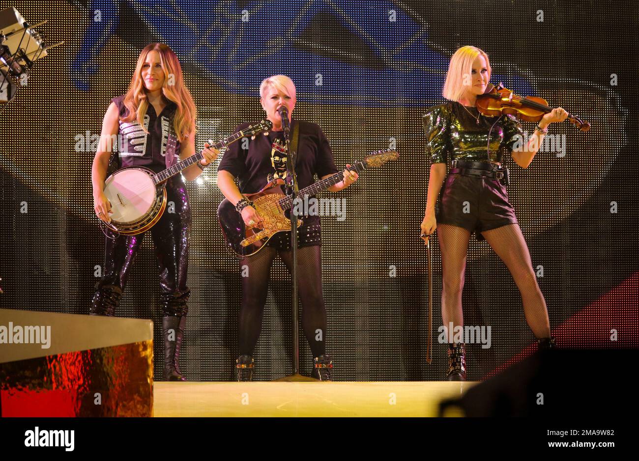 The Chicks' Emily Strayer, Natalie Maines and Martie Maguire, from left ...