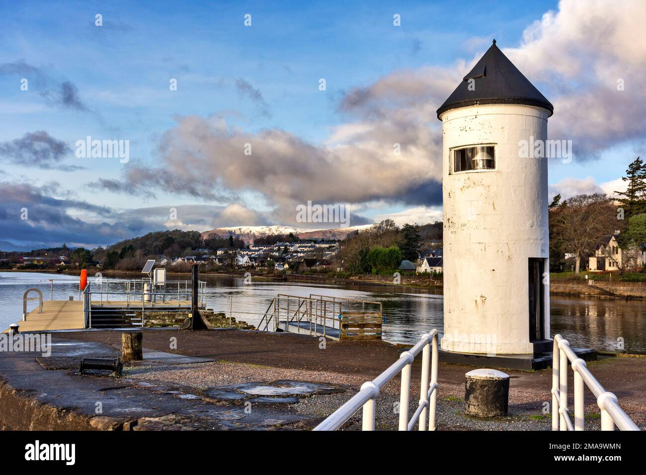 William gates building hi-res stock photography and images - Alamy