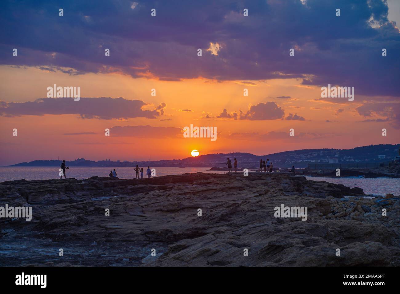 Fantastic sunset on the Caribbean coast. Beautiful sunset sky of ...