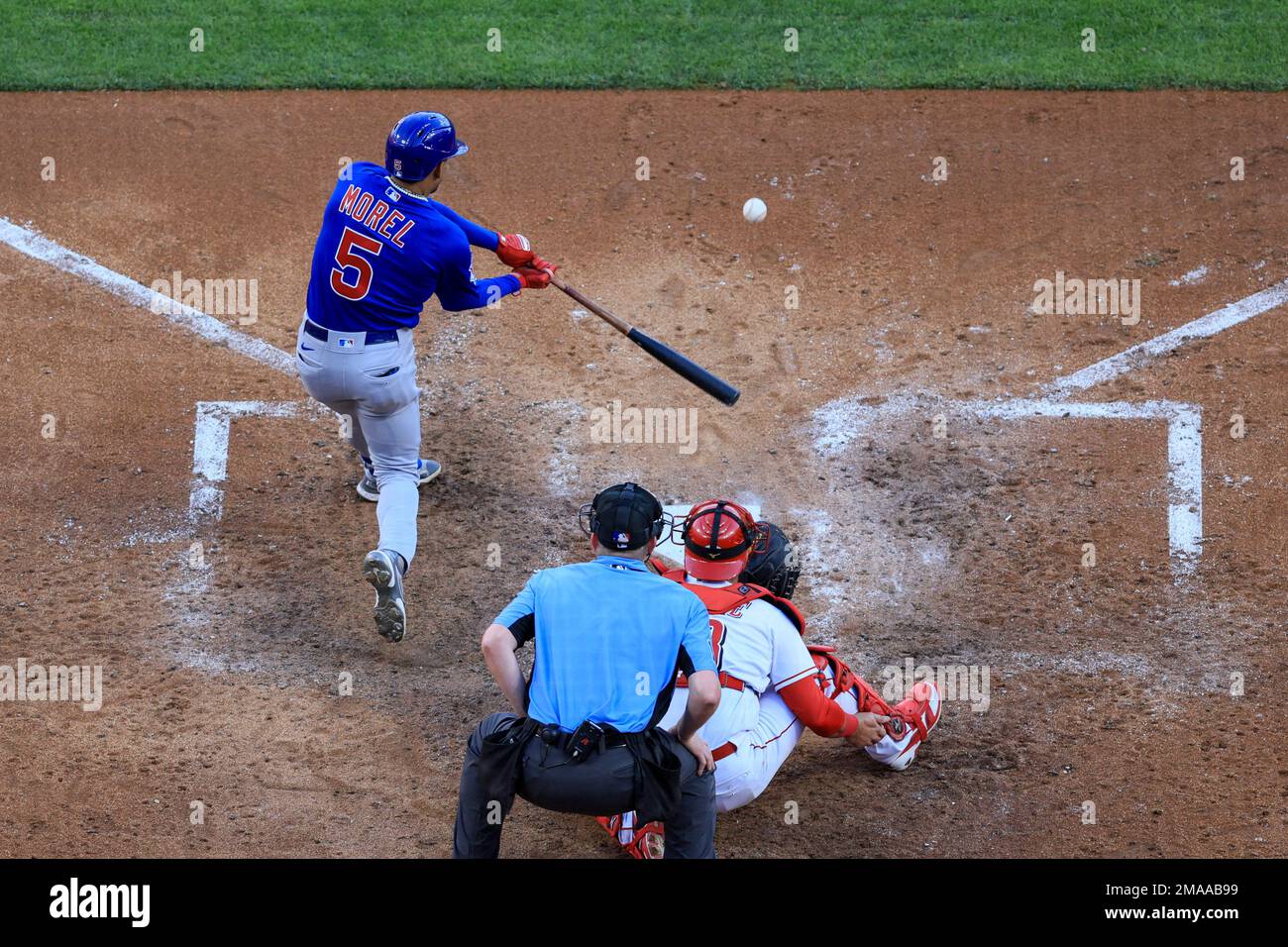 Chicago Cubs' Christopher Morel bats during a baseball game against the ...