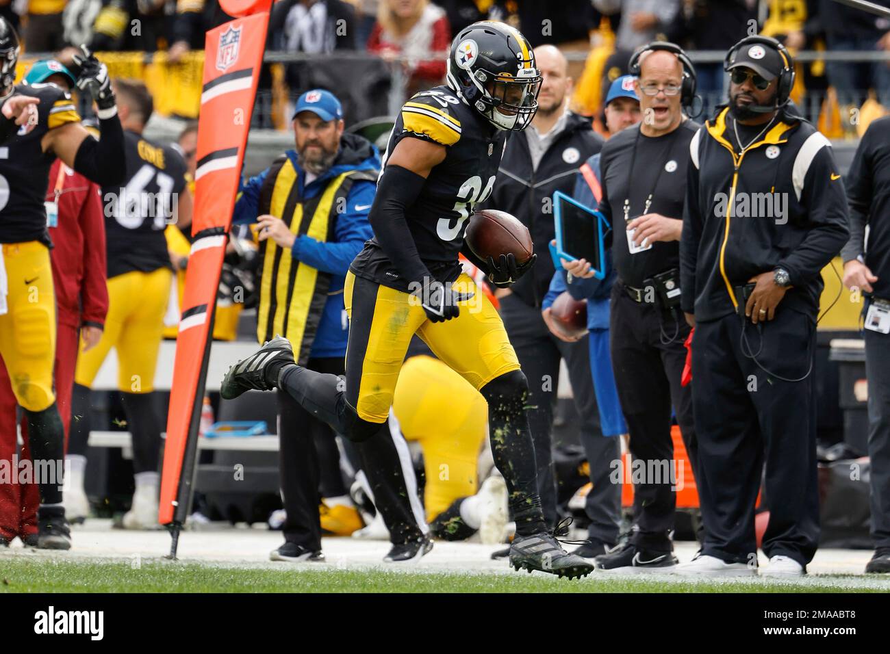Pittsburgh Steelers safety Minkah Fitzpatrick runs back an interception ...