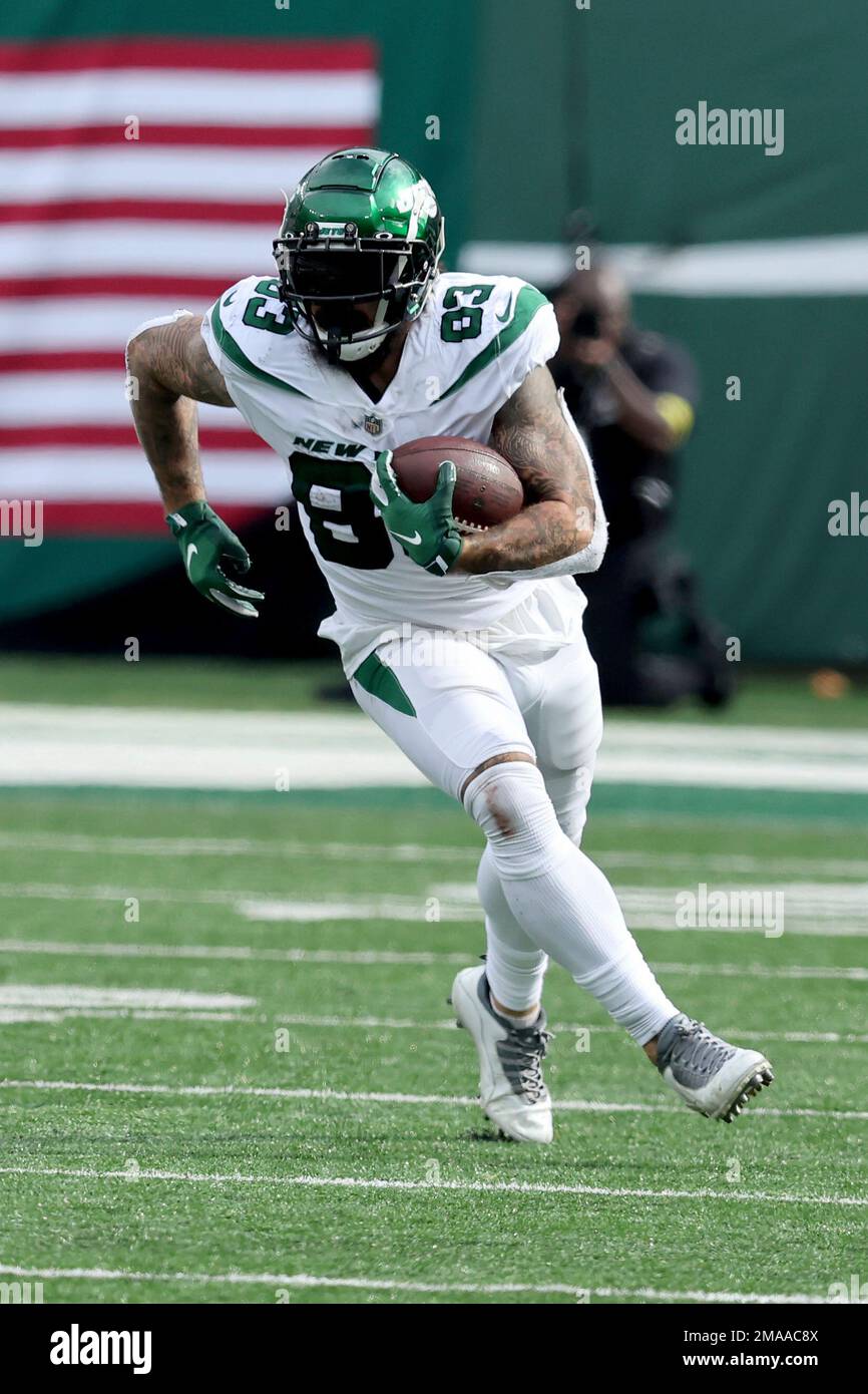 New York Jets tight end Tyler Conklin (83) in action against the ...
