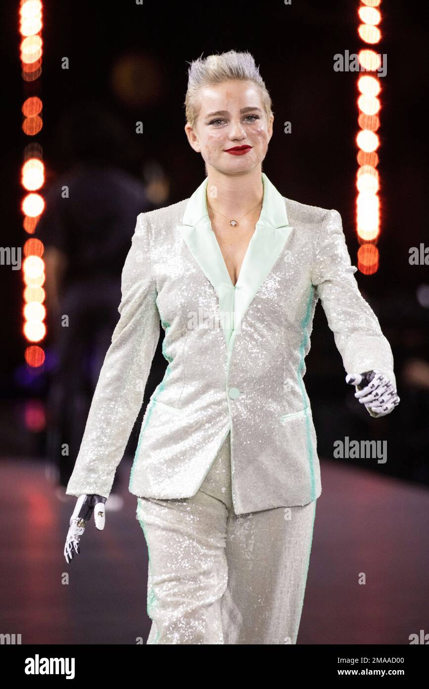 Bebe Vio Grandis wears a creation for the L'Oreal ready-to-wear Spring ...