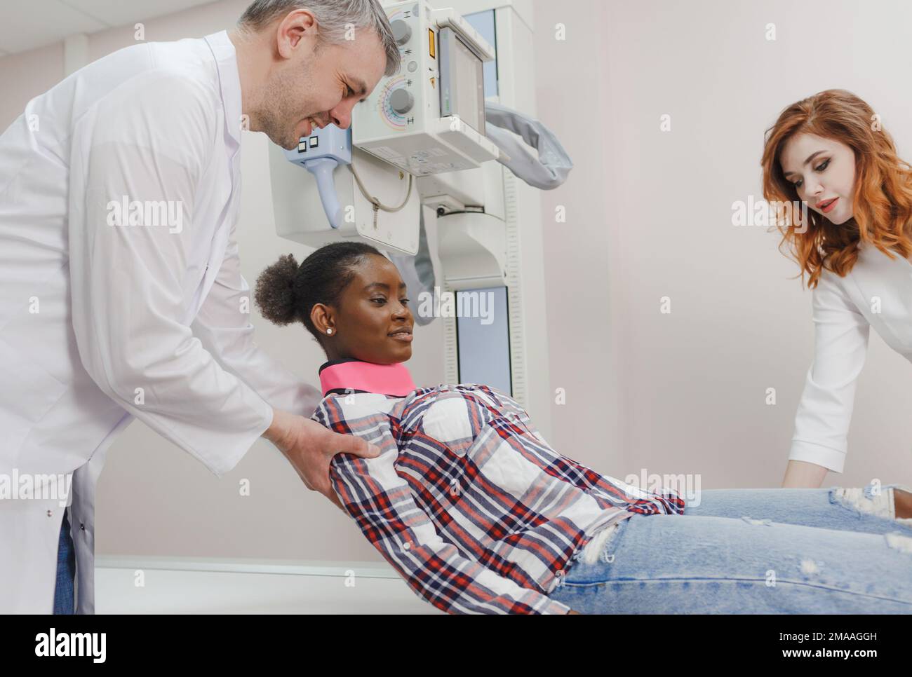 Rengenologist hi-res stock photography and images - Alamy