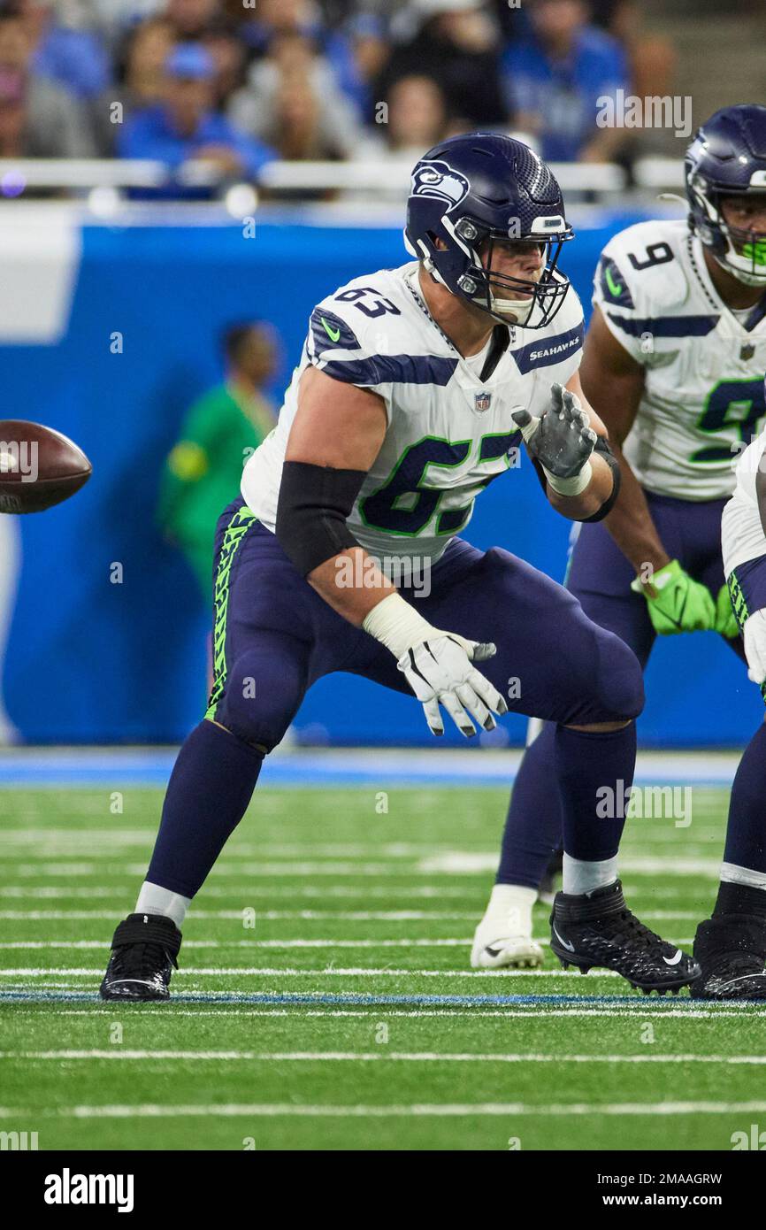 Seattle Seahawks guard Austin Blythe (63) blocks against the Detroit ...