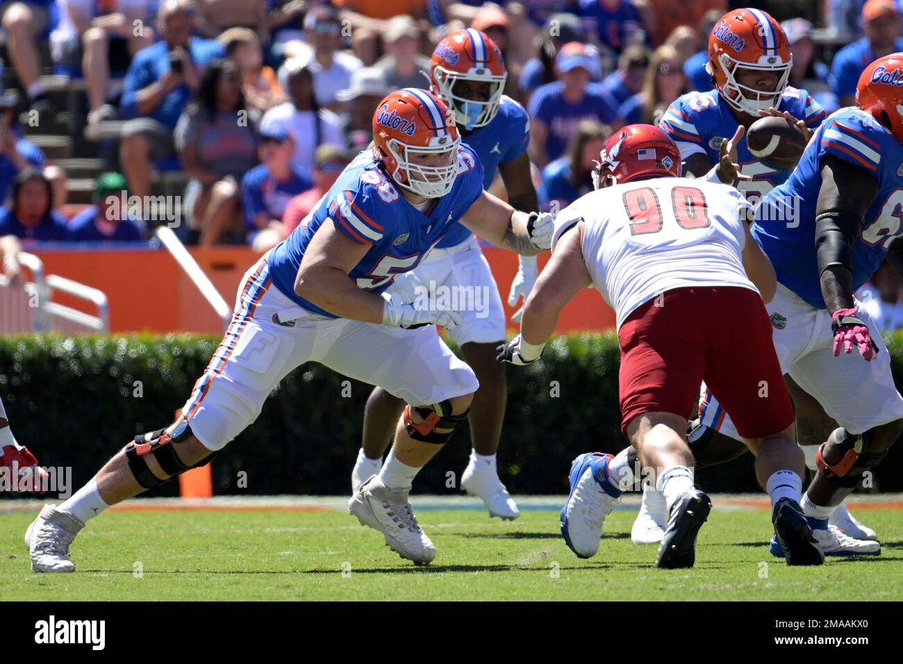 Florida offensive lineman Austin Barber (58) blocks against Eastern ...