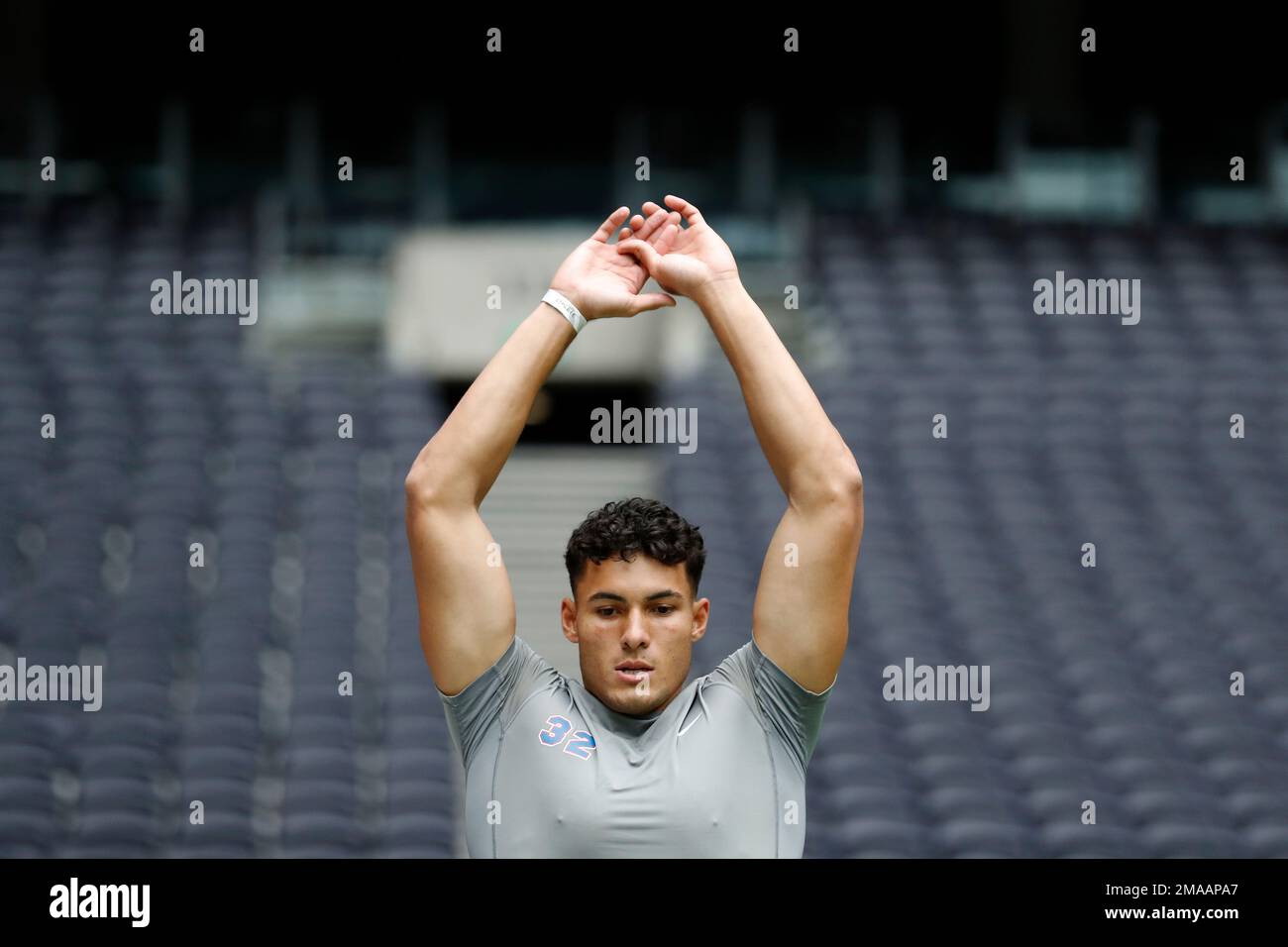 Tight end Patrick Murtagh, of Australia, participates in a drill at the ...