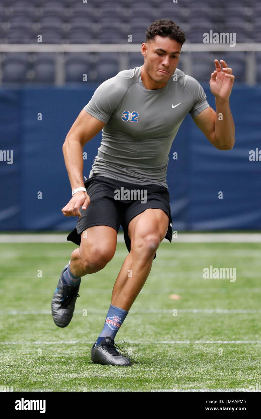 Tight end Patrick Murtagh, of Australia, participates in a drill at the ...