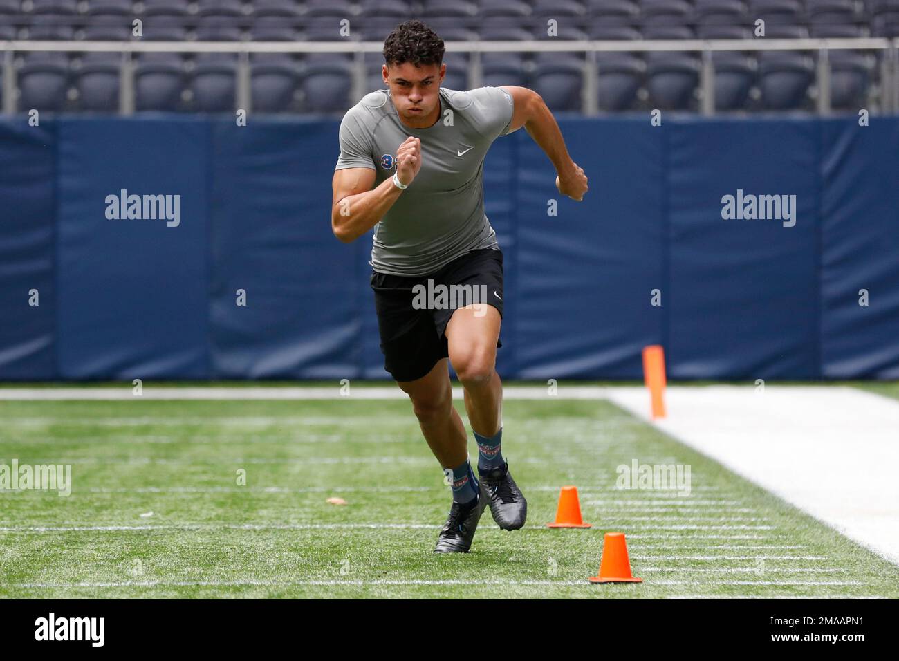 Tight end Patrick Murtagh, of Australia, participates in a drill at the ...