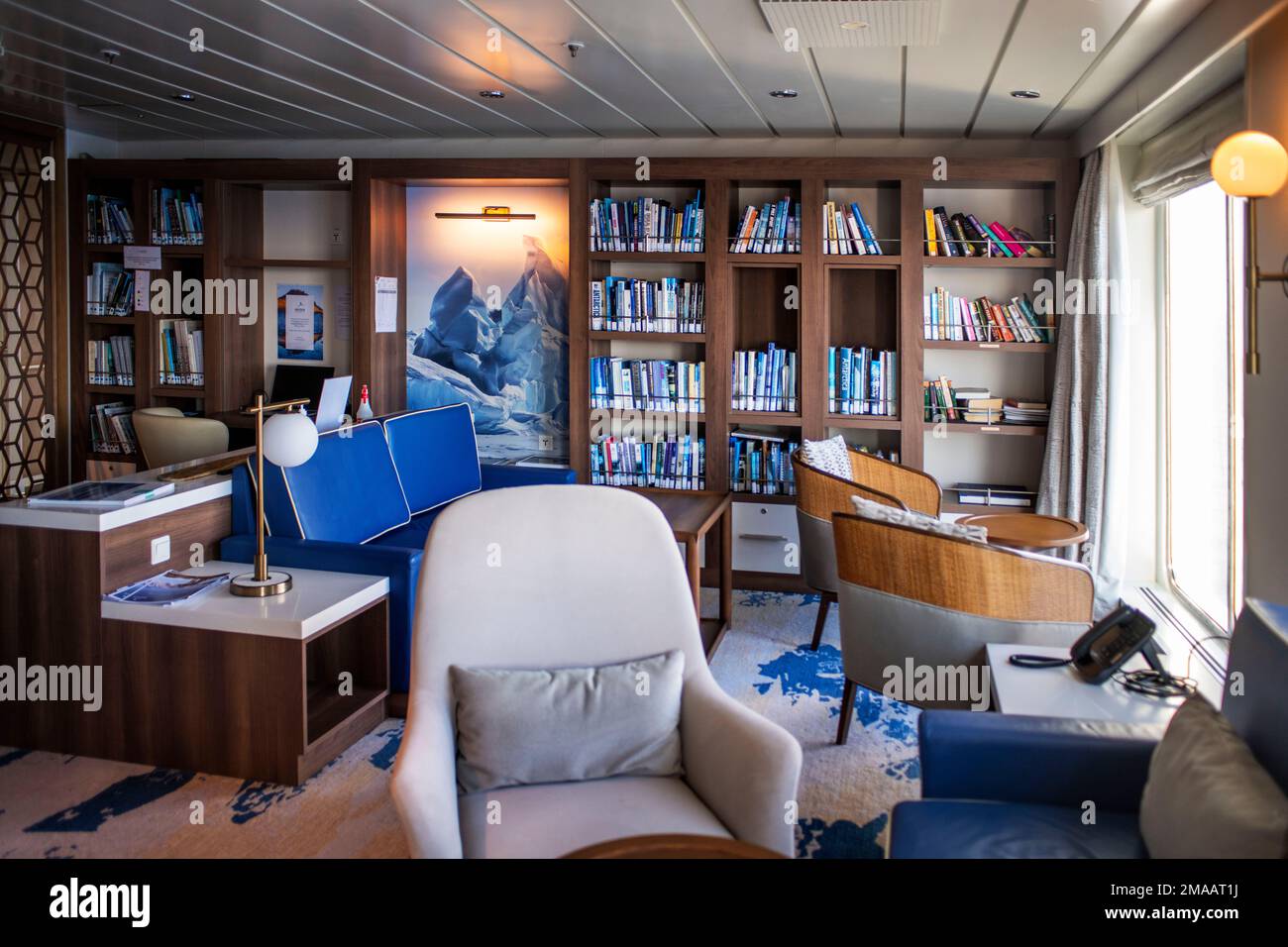 Cruise ship interior inside hi-res stock photography and images - Alamy