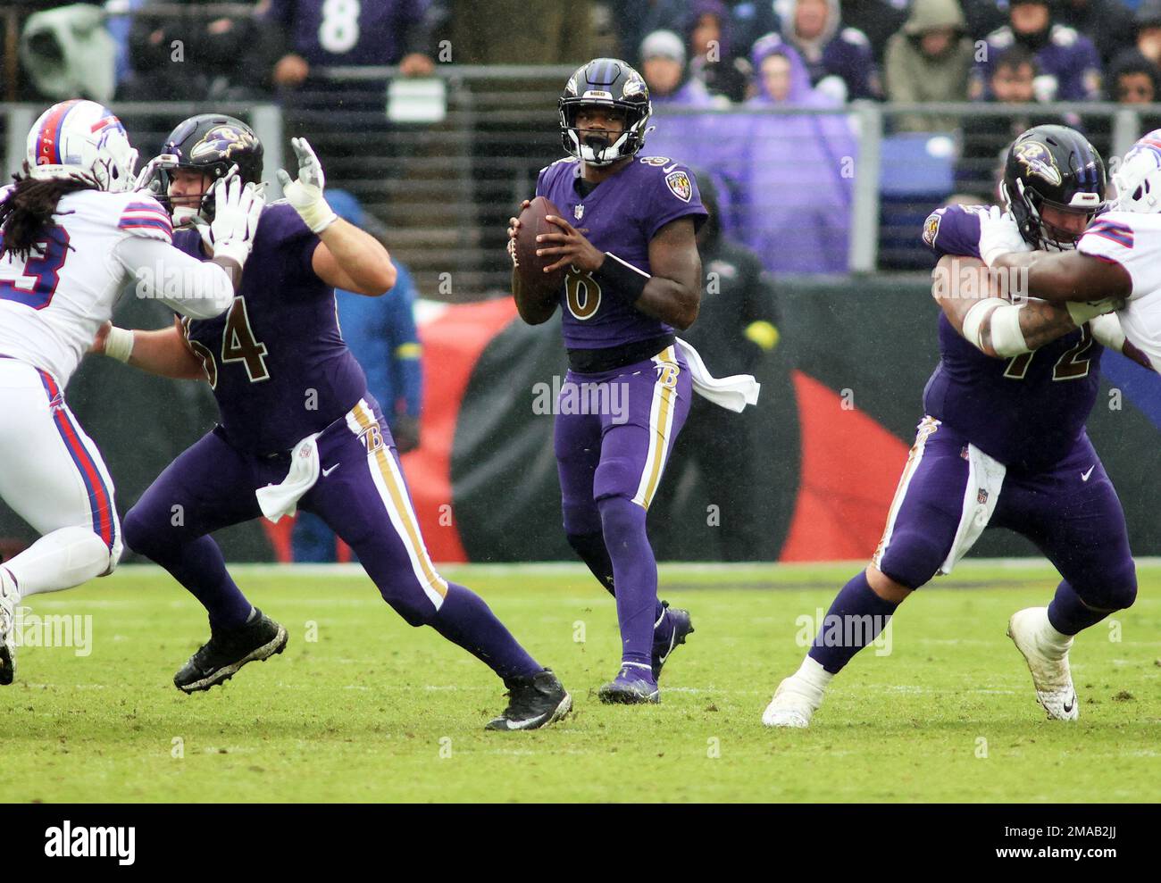 Baltimore Ravens quarterback Lamar Jackson (8) throws during an NFL ...