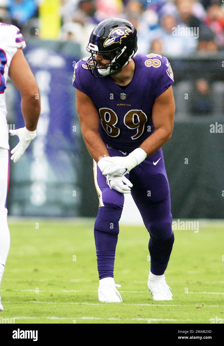 Baltimore Ravens tight end Mark Andrews (89) runs during an NFL ...