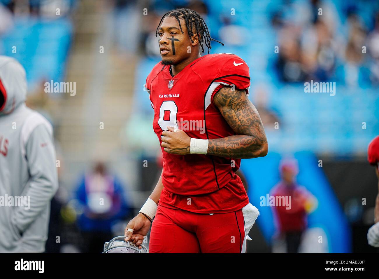 Arizona Cardinals linebacker Isaiah Simmons (9) enters the field before ...