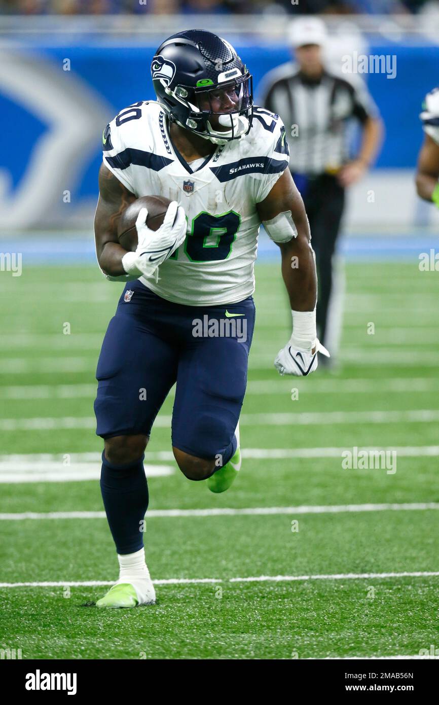 Seattle Seahawks running back Rashaad Penny (20) carries the ball ...