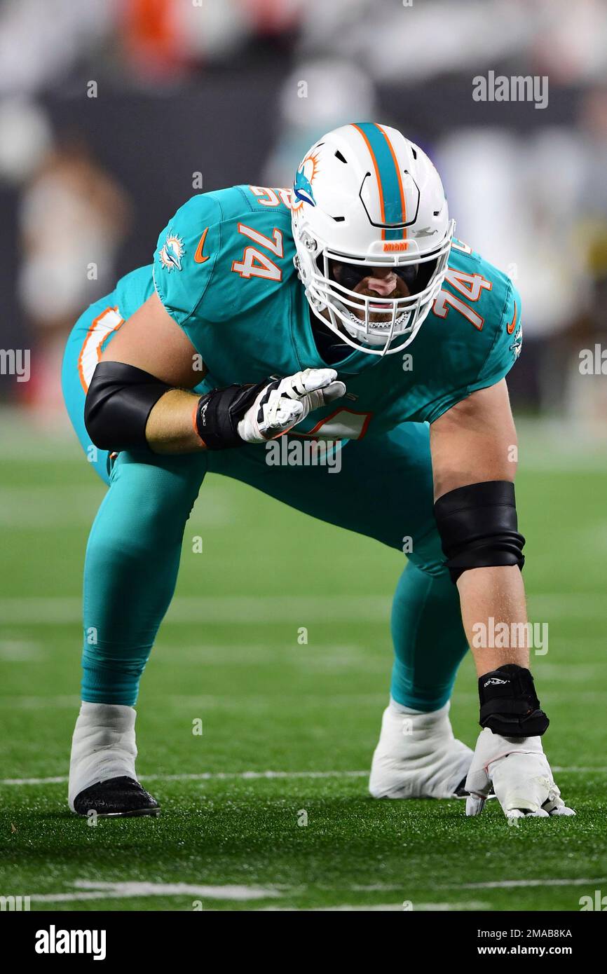 Miami Dolphins offensive tackle Liam Eichenberg (74) lines up for the ...