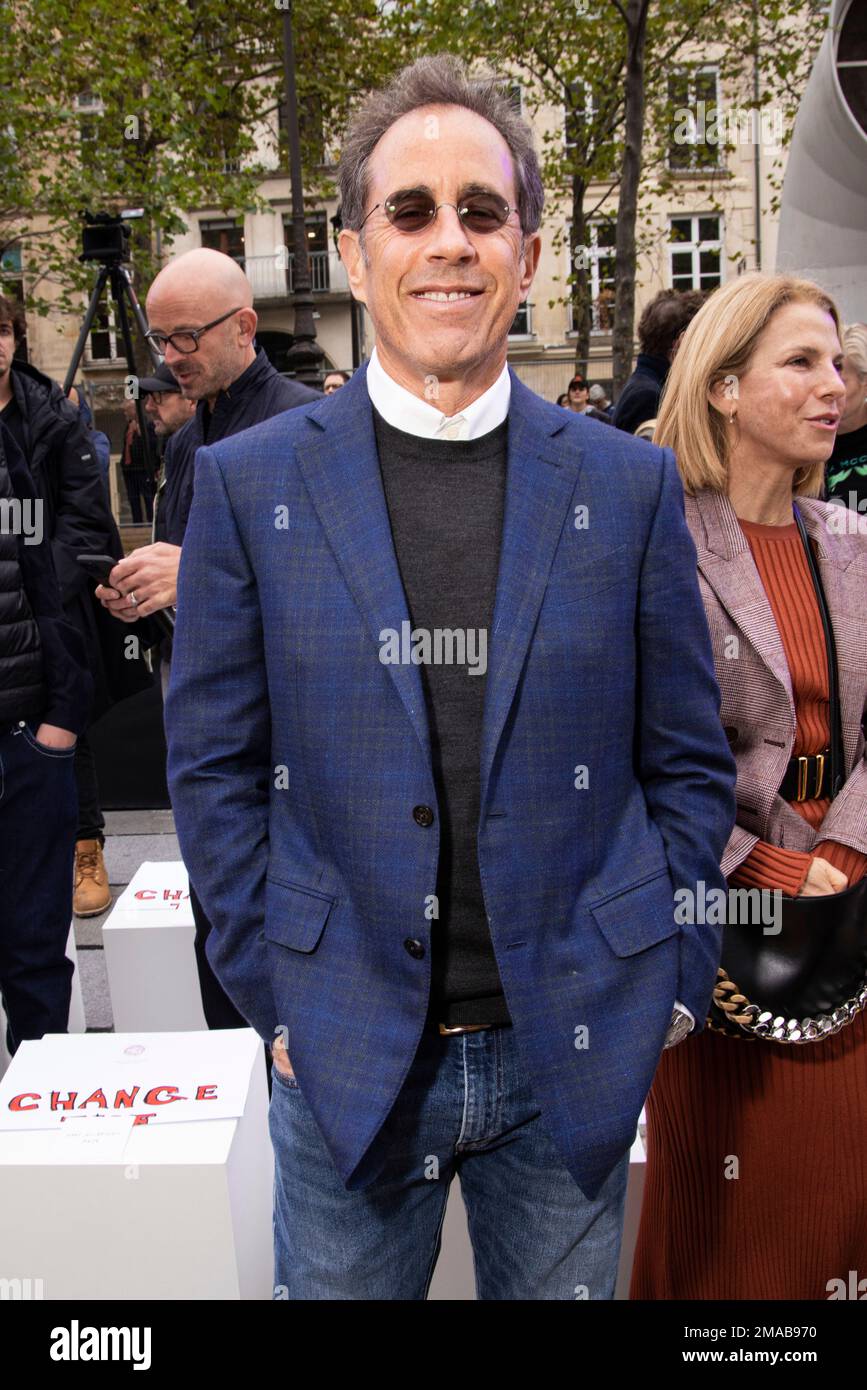 Jerry Seinfeld attends the Stella McCartney ready-to-wear Spring/Summer ...