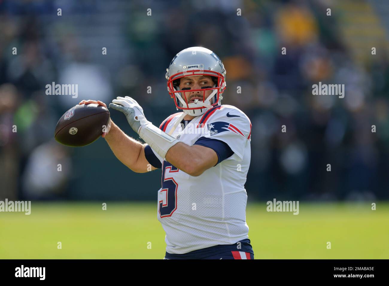 New England Patriots quarterback Brian Hoyer throws before an NFL ...