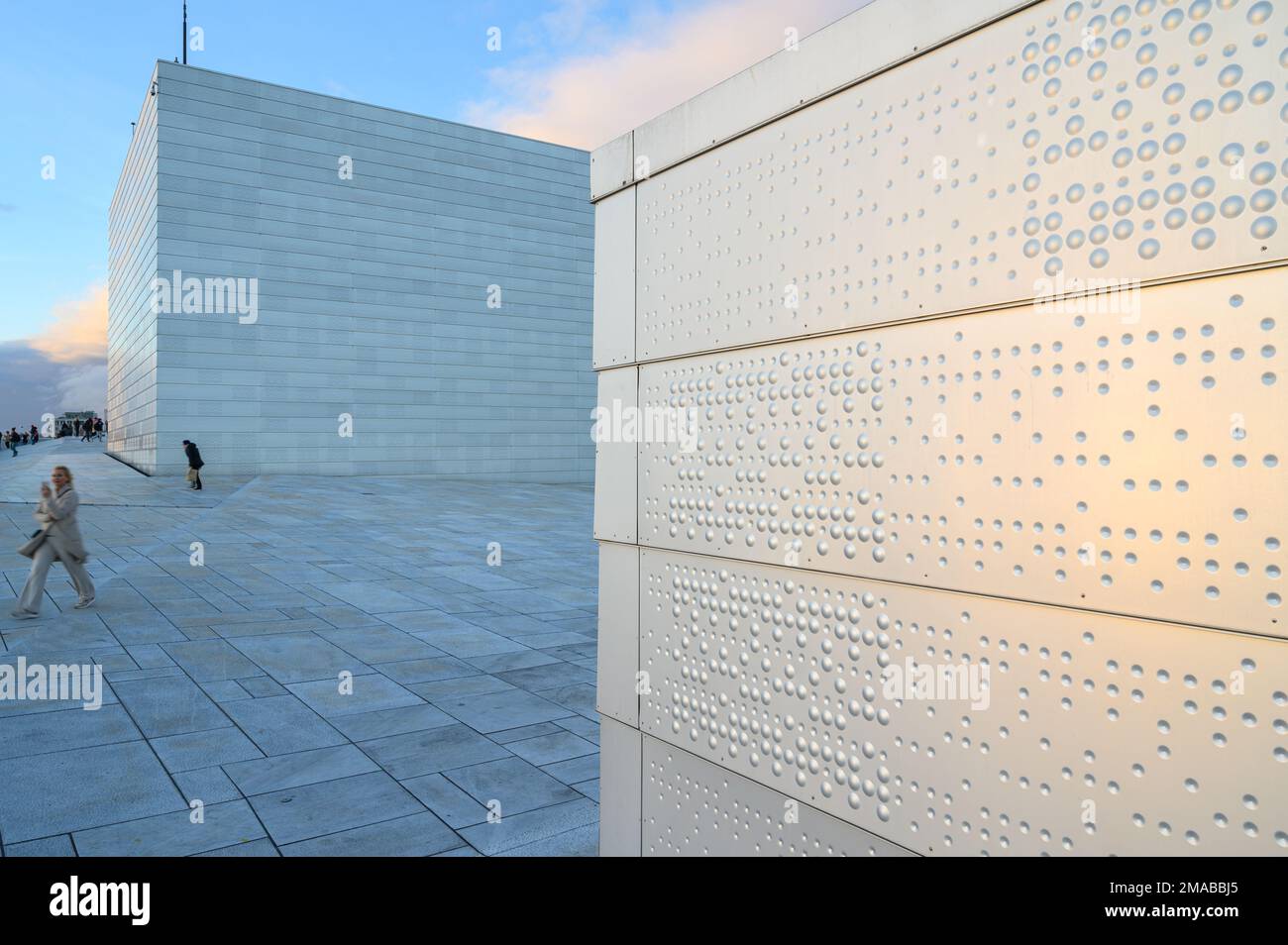 Perforated metal panels hi-res stock photography and images - Alamy
