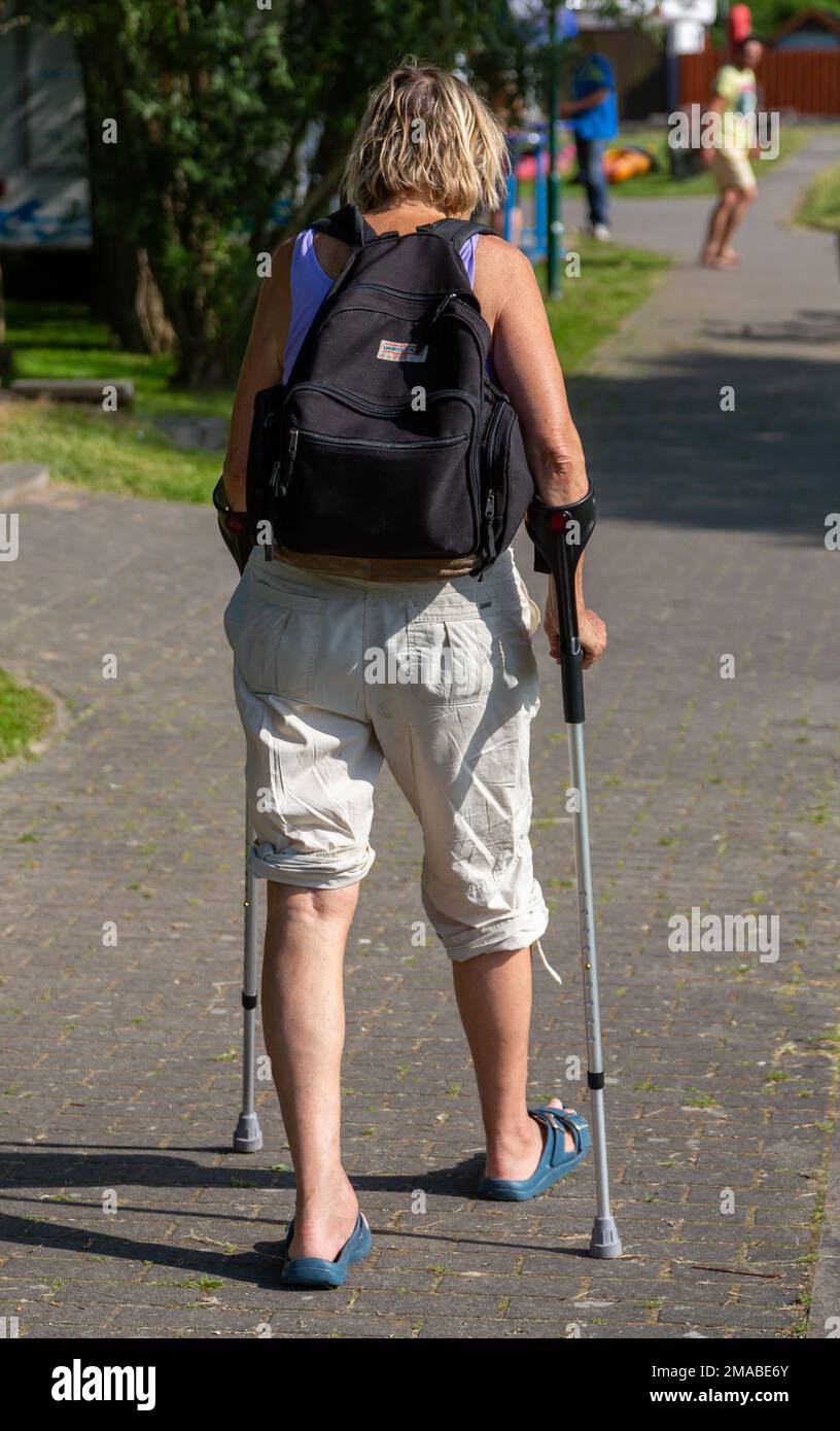Knee surgery hi-res stock photography and images - Alamy