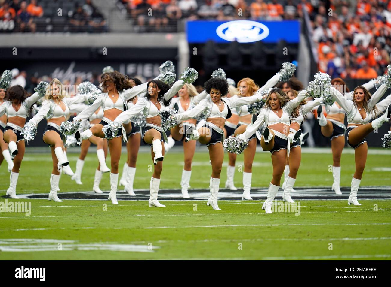 Las Vegas Raiders cheerleaders cheer before of an NFL football game ...