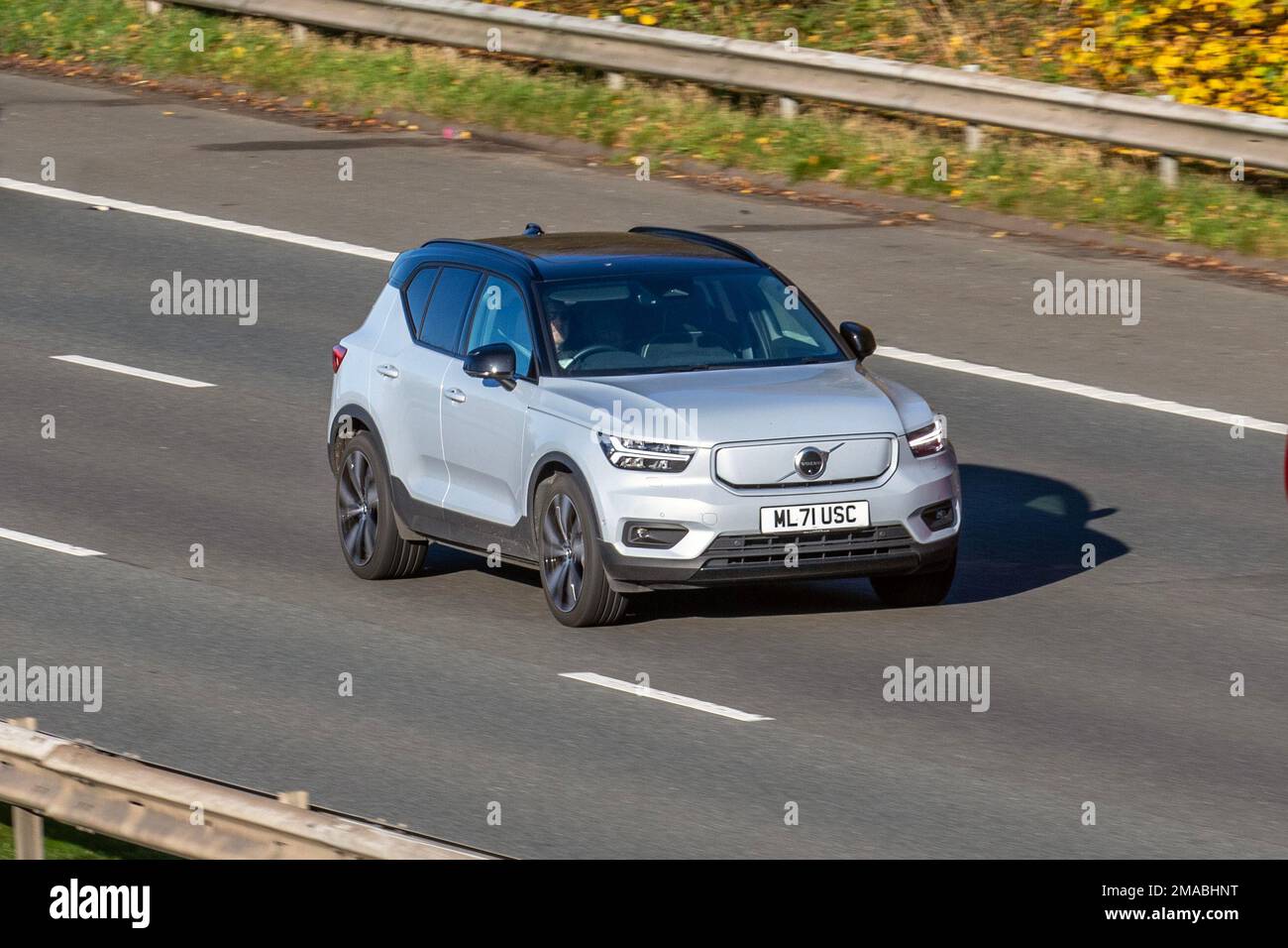 2021 Silver VOLVO Xc40 ReCharge Twin EV; travelling on the M61 motorway, UK Stock Photo - Alamy
