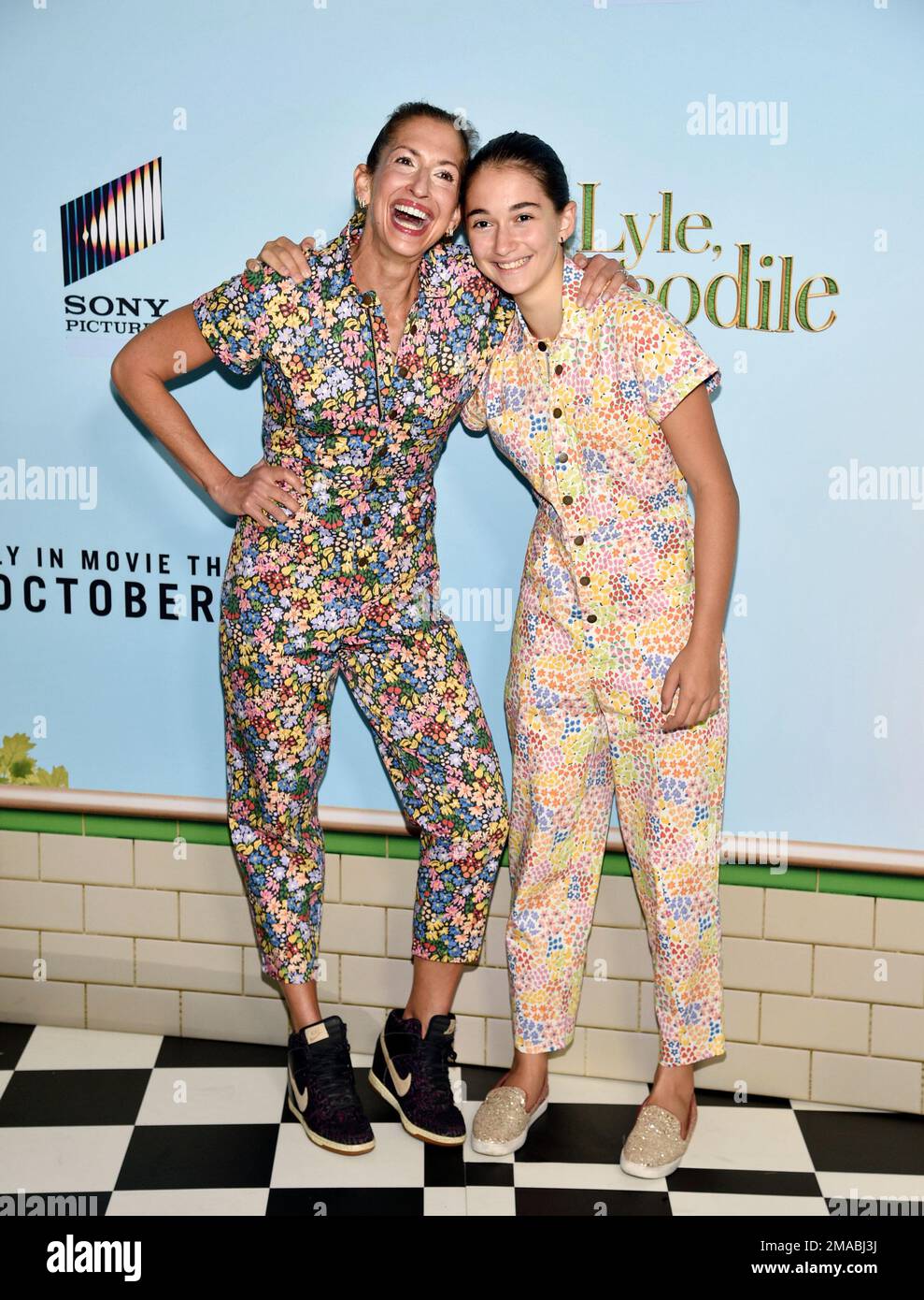 Alysia Reiner, right, and daughter Livia Basche attend the premiere of ...
