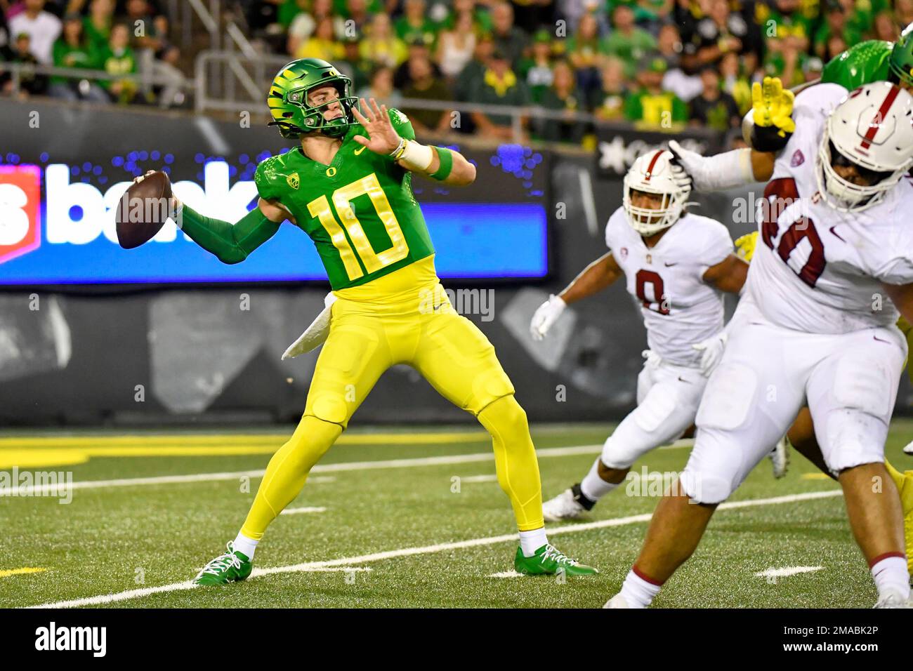 Oregon quarterback Bo Nix (10) passes against Stanford during the first ...