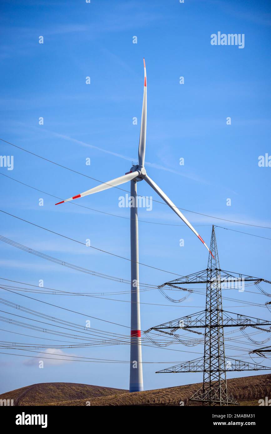 07.10.2022, Germany, North Rhine-Westphalia, Gladbeck - Wind turbine on ...