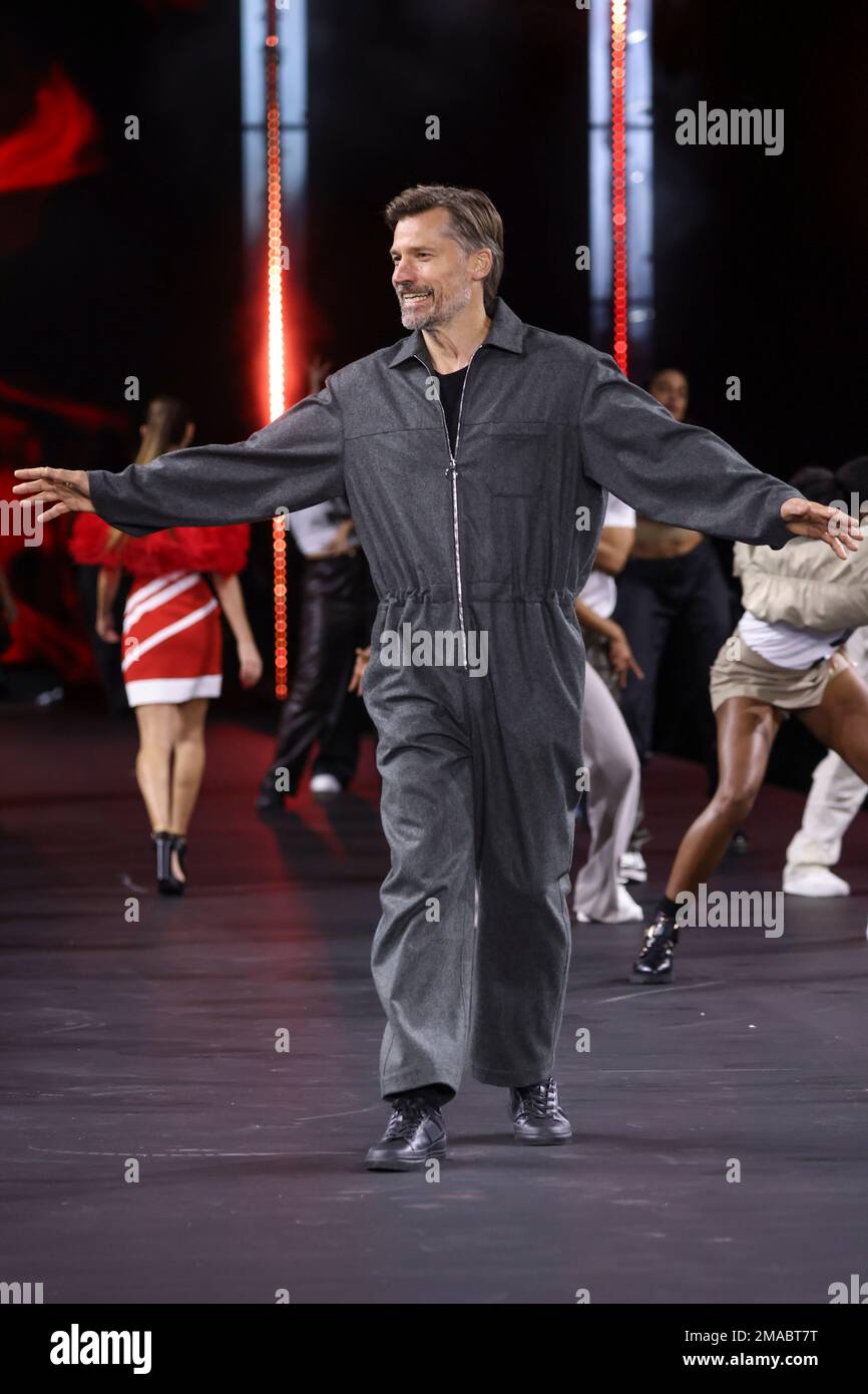Nikolaj Coster-Waldau wears a creation for the L'Oreal ready-to-wear ...