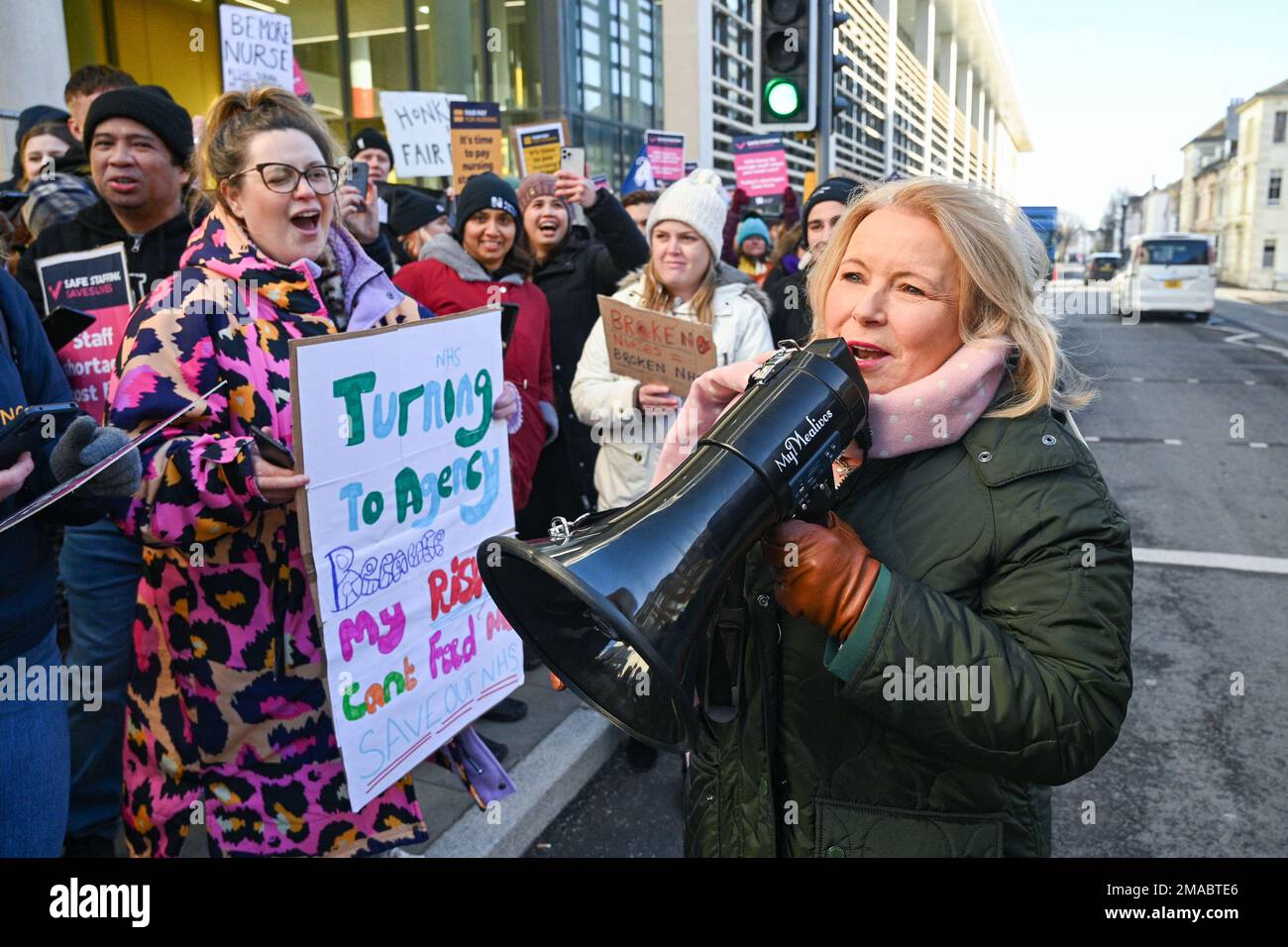 Pat cullen nurse hi-res stock photography and images - Alamy