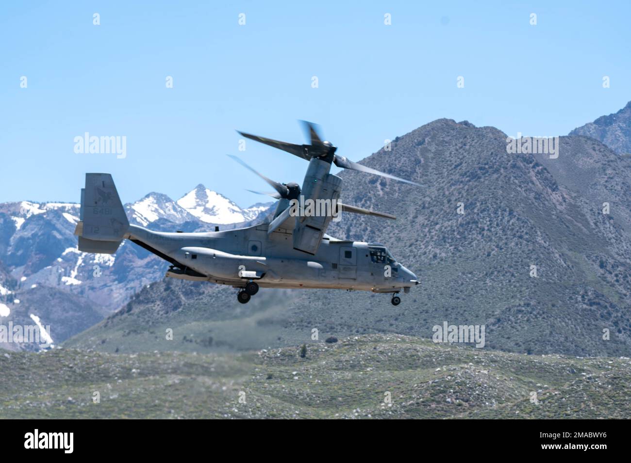 A MV-22 Osprey from the Marine Medium Tiltrotor Squadron 161 (VMM-161 ...