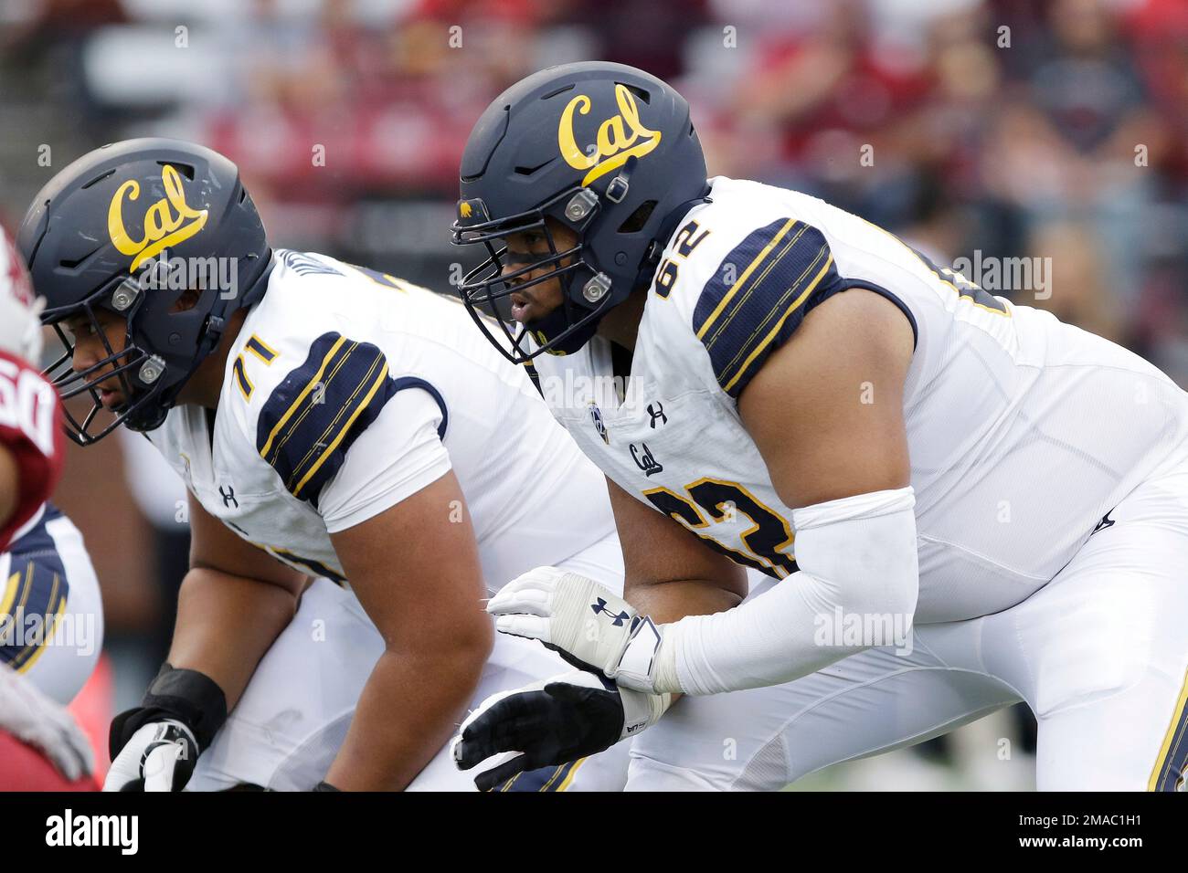 California offensive linemen Sioape Vatikani (71) and Ben Coleman (62 ...