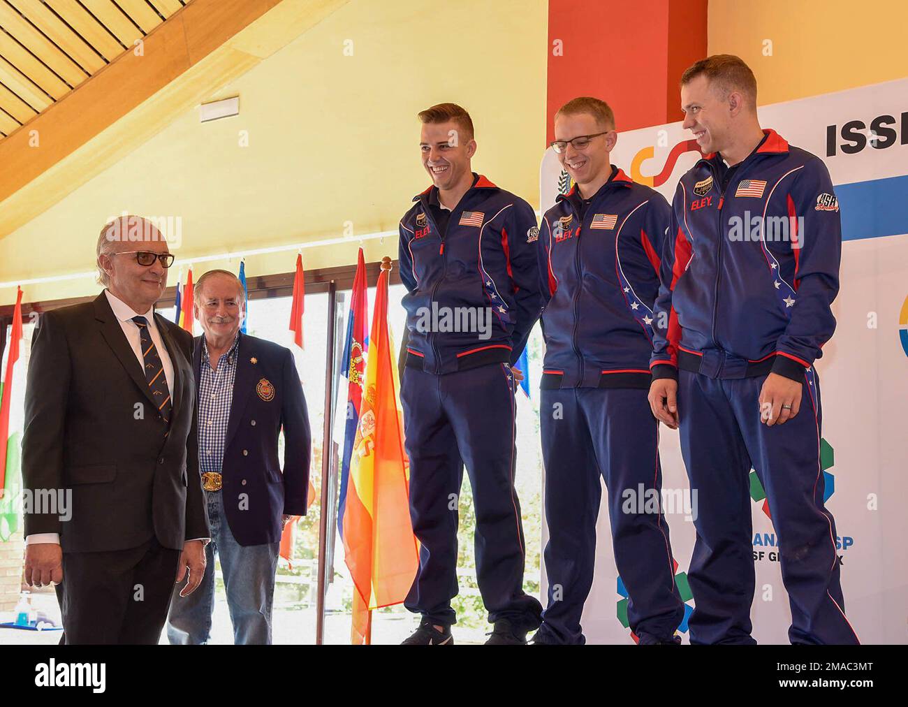 Sergeants Tim Sherry, Ivan Roe and Brandon Muske win the Silver Medal ...