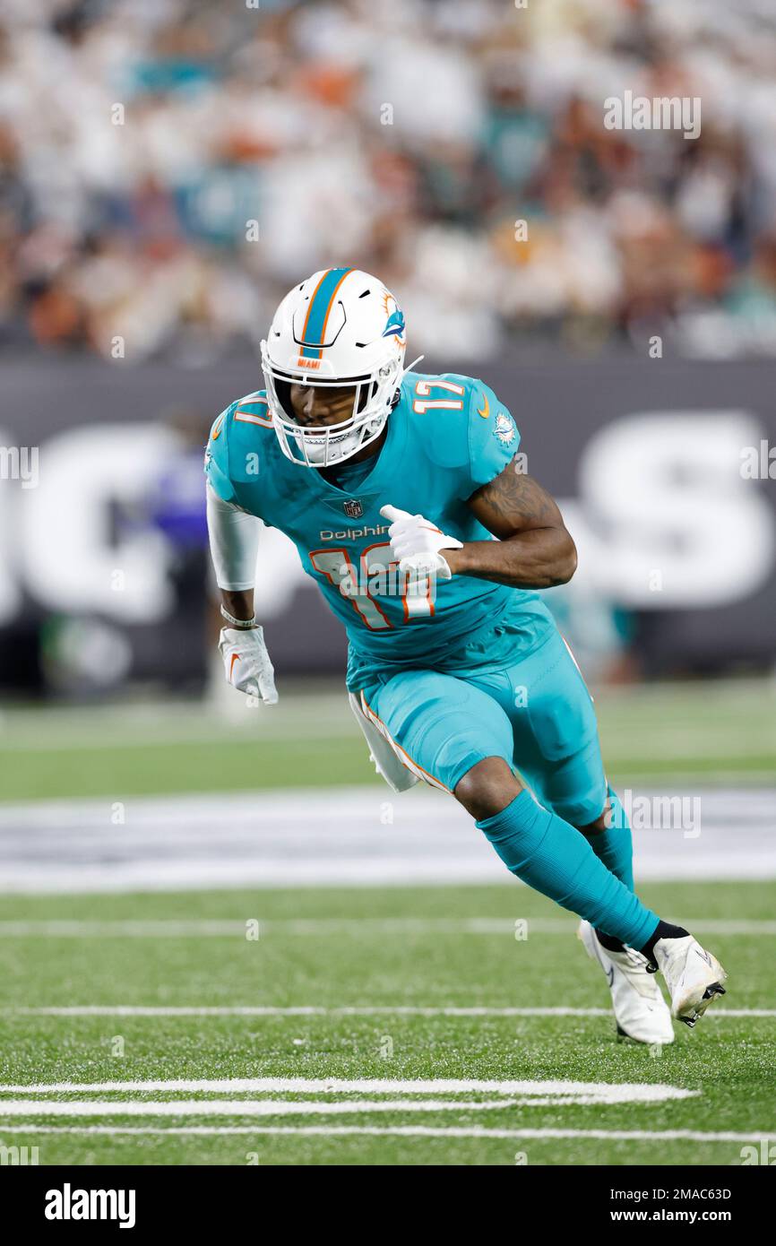 Miami Dolphins wide receiver Jaylen Waddle (17) runs a pass route ... Miami Dolphins wide receiver Jaylen Waddle (17) runs a pass route ...