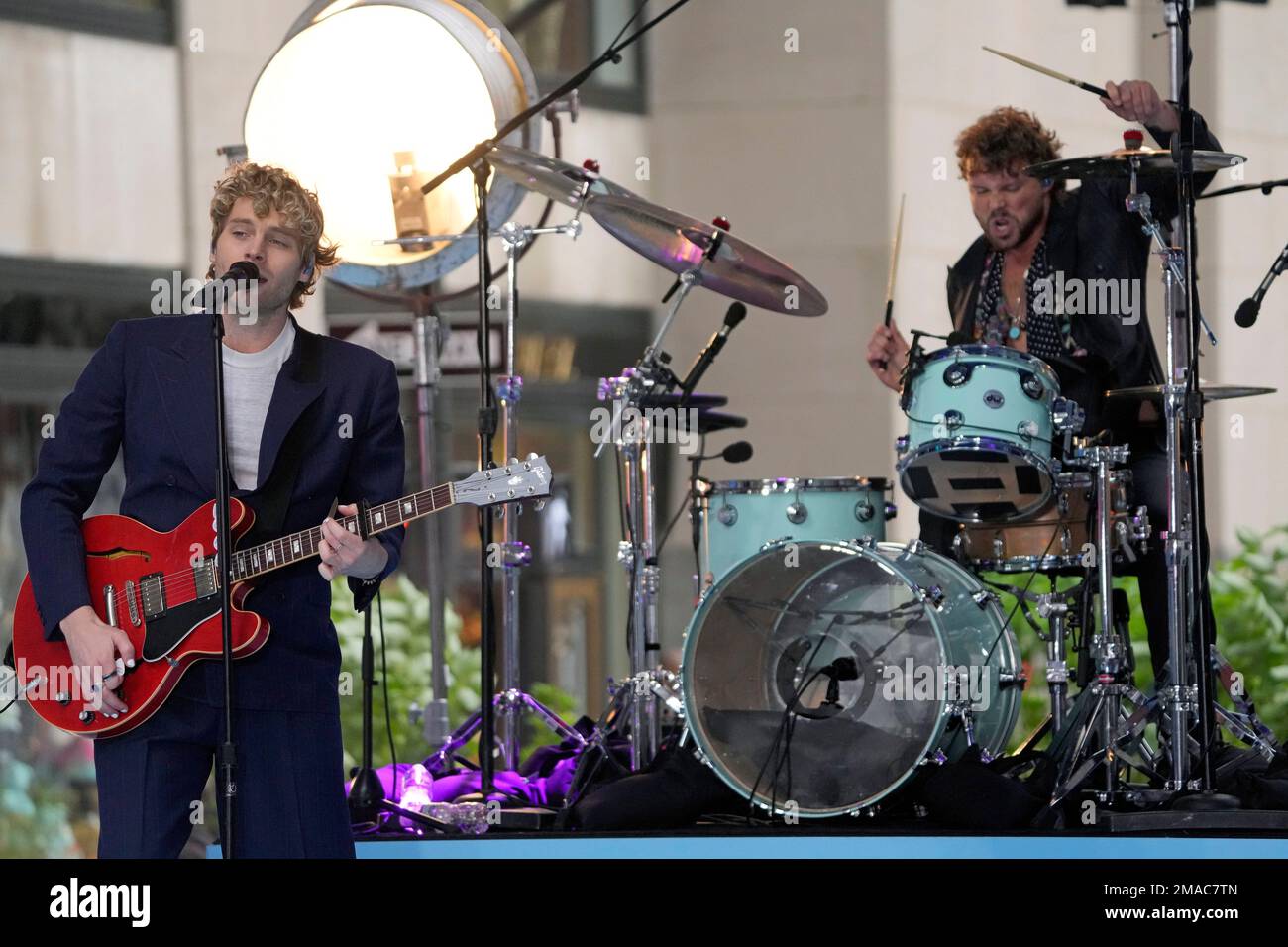 Ashton Irwin And Michael Clifford 2022