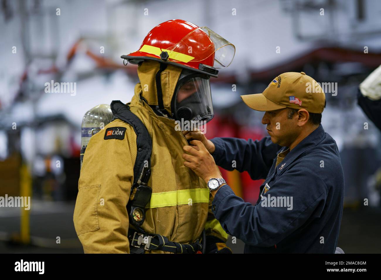 220525-N-PV401-1048 SAN DIEGO (May 25, 2022). Damage Controlman 1st ...