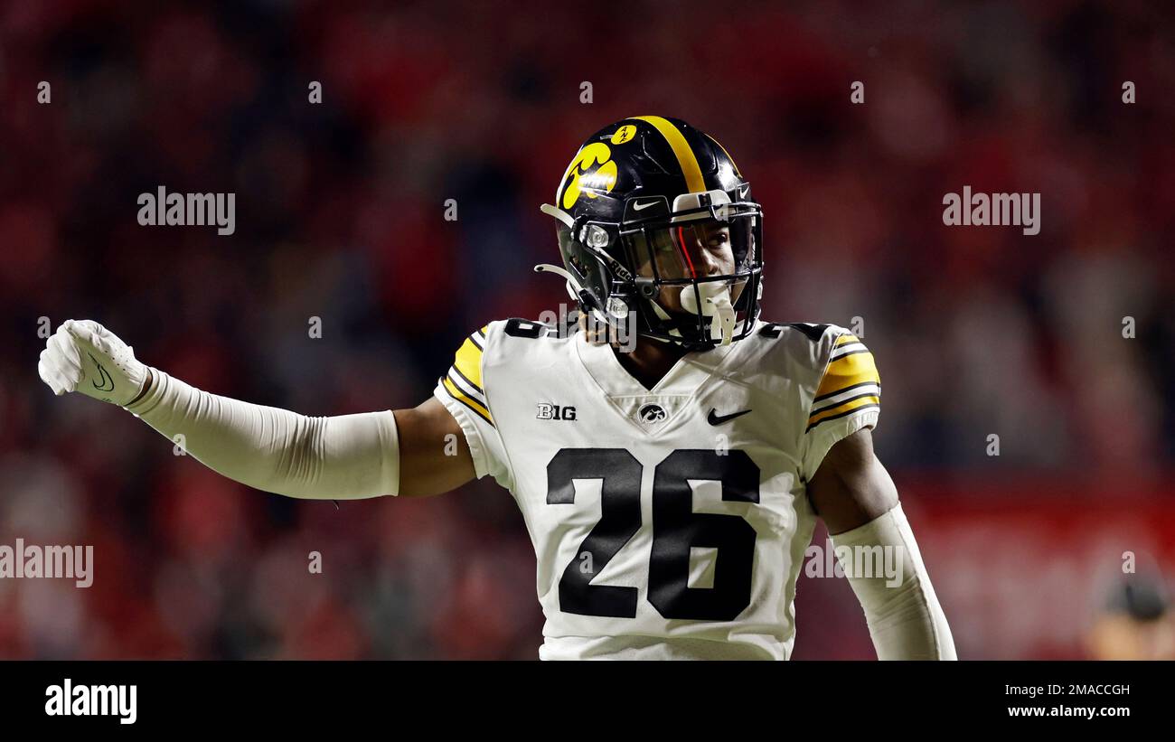 Iowa defensive back Kaevon Merriweather (26) in action against Rutgers ...
