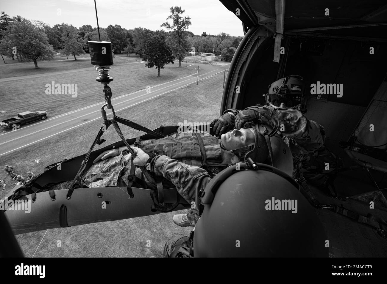 Medevac training Black and White Stock Photos & Images - Alamy