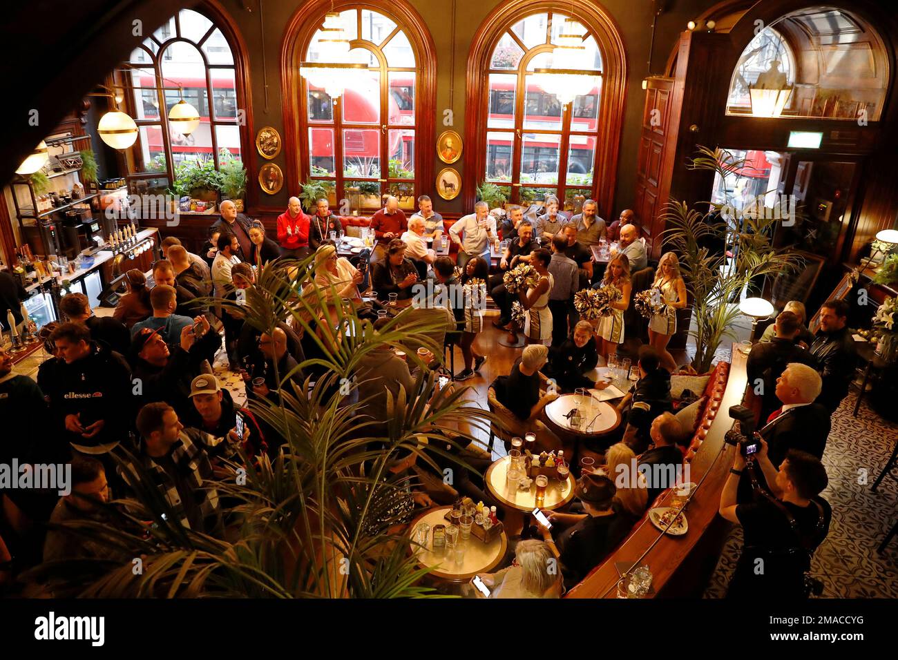 Fans gather at the New Orleans Saints pub event at The Horse ...