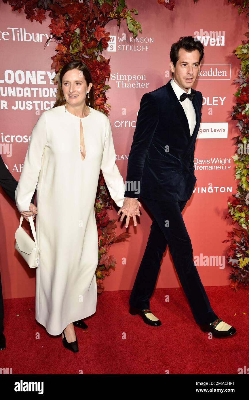 Grace Gummer, left, and husband Mark Ronson attend the Clooney ...